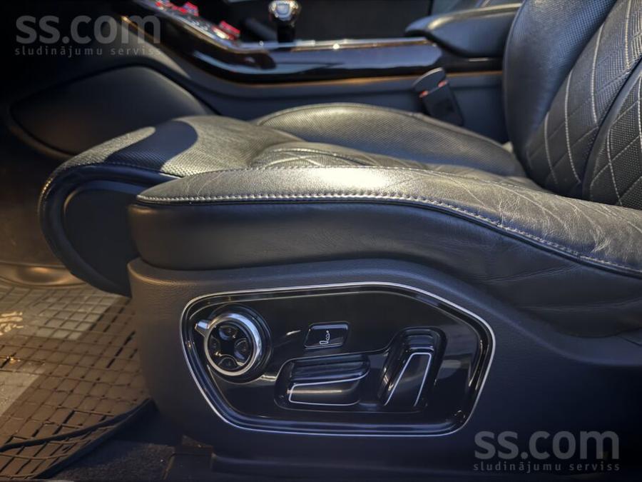 Melns Audi A8 2012 Rīga, ar dzinēja tilpumu 3.00 L un nobraukumu 355 tūkst. km par 13500 €, foto 15 vietnē AUTOMOTO.COM.LV