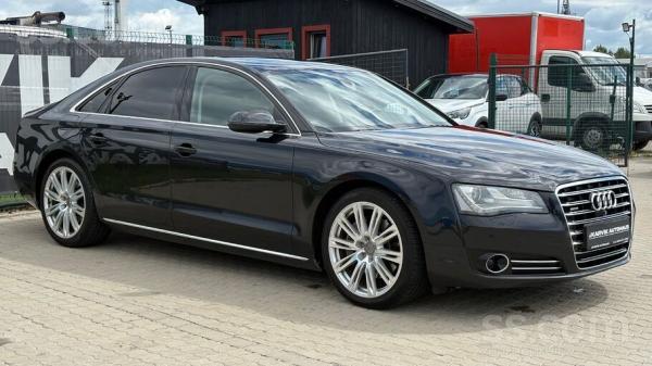 Black Audi A8 2012 in Liepaja, with an engine capacity of 3.00 L and mileage of 349 thousand km for 13850 €, photo 2 on AUTOMOTO.COM.LV