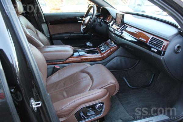 Black Audi A8 2012 in Liepaja, with an engine capacity of 4.20 L and mileage of 174 thousand km for 10899 €, photo 9 on AUTOMOTO.COM.LV