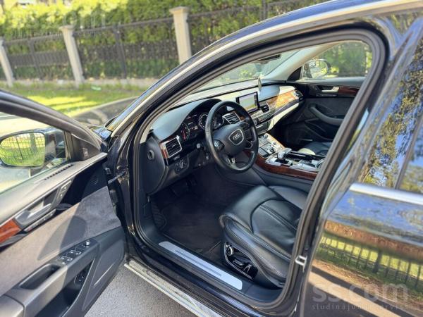 Black Audi A8 2012 in Kuldiga, with an engine capacity of 3.00 L and mileage of 348 thousand km for 11500 €, photo 6 on AUTOMOTO.COM.LV