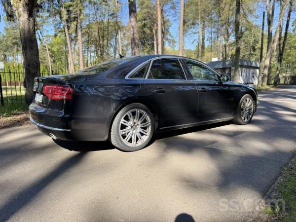 Melns Audi A8 2012 Kuldīga, ar dzinēja tilpumu 3.00 L un nobraukumu 348 tūkst. km par 11500 €, foto 2 vietnē AUTOMOTO.COM.LV