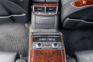 Black Audi A8 2012 in Vilnius, with an engine capacity of 4.16 L and mileage of 217 thousand km for 11500 €, photo 32 on AUTOMOTO.COM.LV