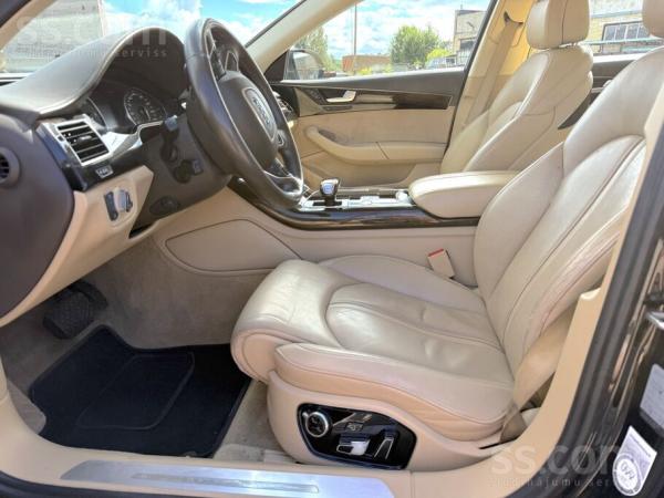 Black Audi A8 2012 in Tukums, with an engine capacity of 3.00 L and mileage of 269 thousand km for 8600 €, photo 10 on AUTOMOTO.COM.LV