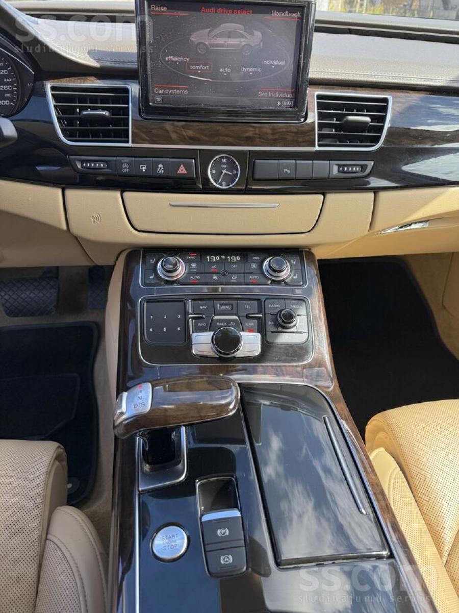 Melns Audi A8 2012 Tukums, ar dzinēja tilpumu 3.00 L un nobraukumu 269 tūkst. km par 8600 €, foto 16 vietnē AUTOMOTO.COM.LV