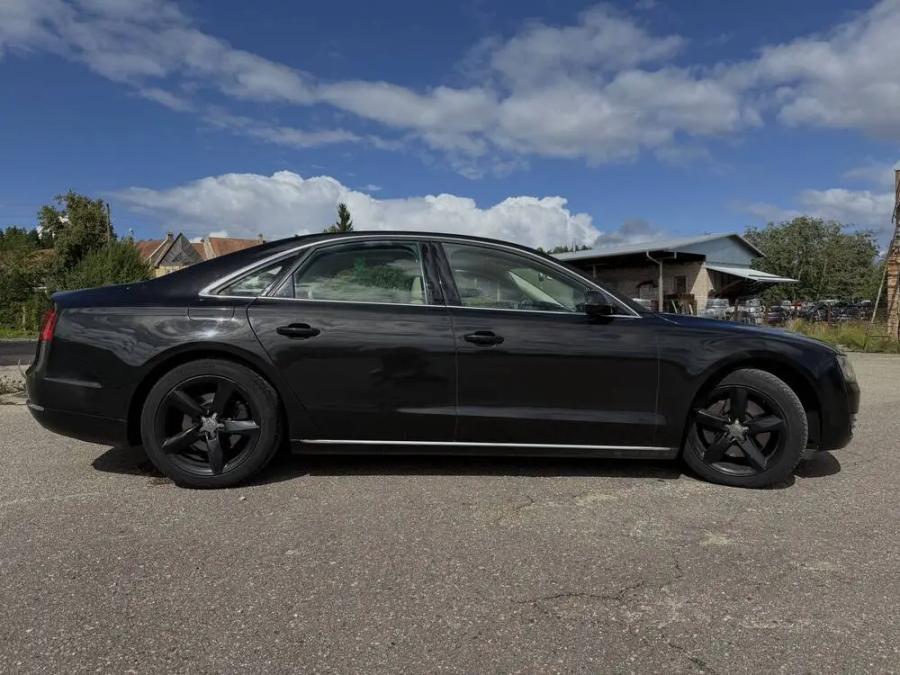 Melns Audi A8 2012 Tukums, ar dzinēja tilpumu 3.00 L un nobraukumu 269 tūkst. km par 8600 €, foto 8 vietnē AUTOMOTO.COM.LV