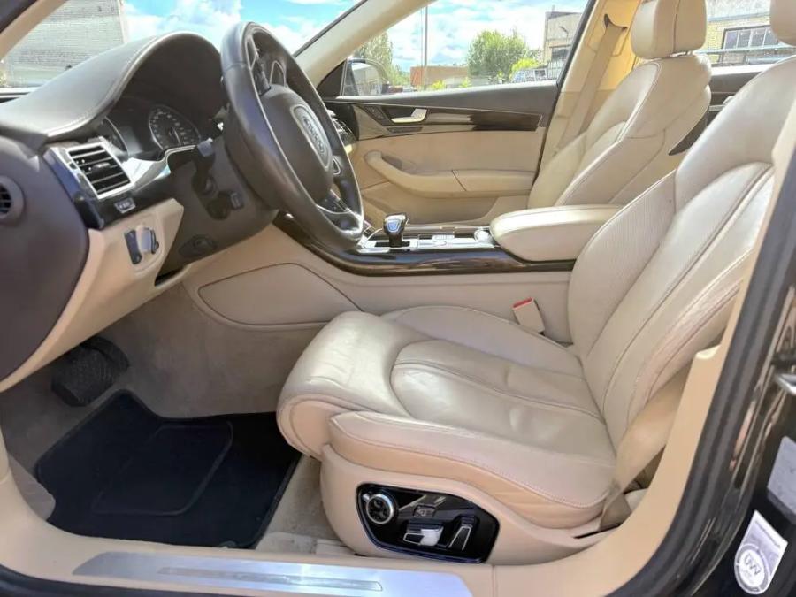 Melns Audi A8 2012 Tukums, ar dzinēja tilpumu 3.00 L un nobraukumu 269 tūkst. km par 8600 €, foto 11 vietnē AUTOMOTO.COM.LV