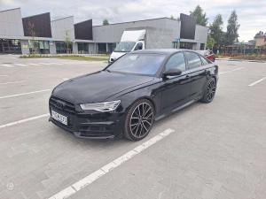 Black Audi A8 2012 in Vilnius, with an engine capacity of 2.97 L and mileage of 287 thousand km for 10900 €, photo  on AUTOMOTO.COM.LV