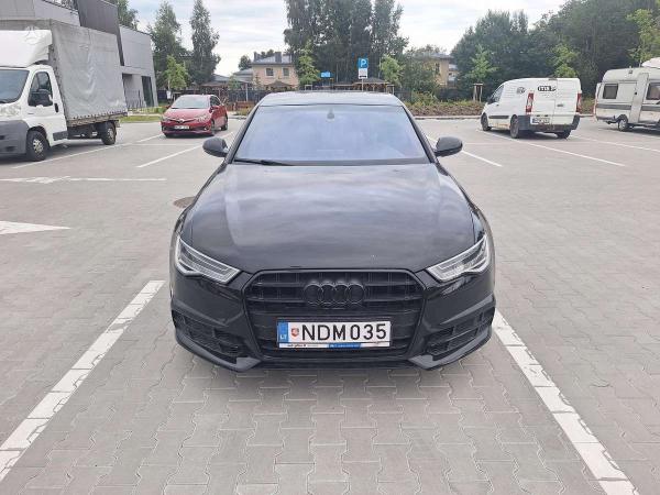 Black Audi A8 2012 in Vilnius, with an engine capacity of 2.97 L and mileage of 287 thousand km for 10900 €, photo 2 on AUTOMOTO.COM.LV