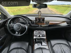 Black Audi A8 2012 in Ventspils, with an engine capacity of 3.00 L and mileage of 272 thousand km for 15500 €, photo 14 on AUTOMOTO.COM.LV
