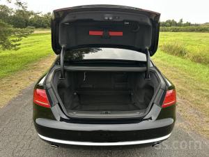 Black Audi A8 2012 in Ventspils, with an engine capacity of 3.00 L and mileage of 272 thousand km for 15500 €, photo 16 on AUTOMOTO.COM.LV