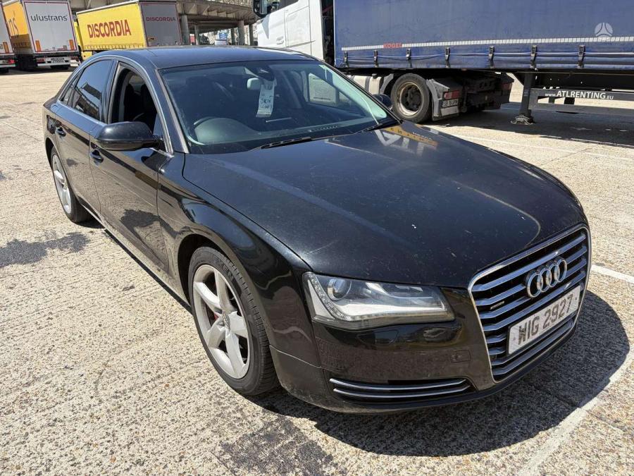 Melns Audi A8 2012 Raseiniai, ar dzinēja tilpumu 2.97 L un nobraukumu 250 tūkst. km par 5400 €, foto 1 vietnē AUTOMOTO.COM.LV