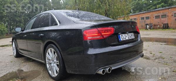 Audi A8 2012 Rīga vietnē Melns Audi A8 2012 Rīga, ar dzinēja tilpumu 3.00 L un nobraukumu 203 tūkst. km par 16700 €, foto 5 vietnē AUTOMOTO.COM.LV