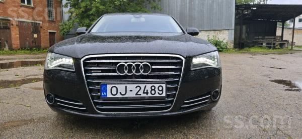 Audi A8 2012 Rīga vietnē Melns Audi A8 2012 Rīga, ar dzinēja tilpumu 3.00 L un nobraukumu 203 tūkst. km par 16700 €, foto 7 vietnē AUTOMOTO.COM.LV