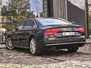 Melns Audi A8 2012 Rīga, ar dzinēja tilpumu 3.00 L un nobraukumu 350 tūkst. km par 14900 €, foto 5 vietnē AUTOMOTO.COM.LV