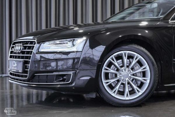 Melns Audi A8 2013 Marijampole, ar dzinēja tilpumu 3.00 L un nobraukumu 289 tūkst. km par 14950 €, foto 6 vietnē AUTOMOTO.COM.LV