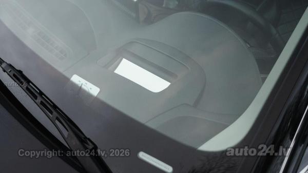 Black Audi A8 2013 in Tartu, with an engine capacity of 3.00 L and mileage of 290 thousand km for 18590 €, photo 11 on AUTOMOTO.COM.LV