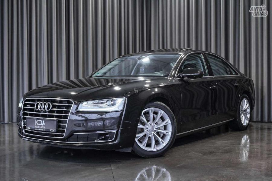 Black Audi A8 2013 in Marijampole, with an engine capacity of 3.00 L and mileage of 289 thousand km for 14950 €, photo 5 on AUTOMOTO.COM.LV