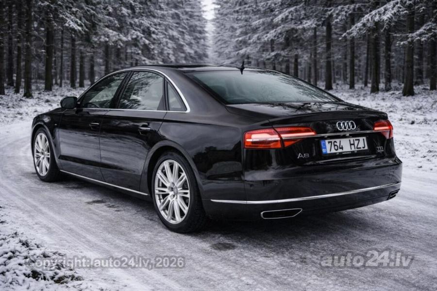 Melns Audi A8 2013 Tartu, ar dzinēja tilpumu 3.00 L un nobraukumu 290 tūkst. km par 15999 €, foto 3 vietnē AUTOMOTO.COM.LV