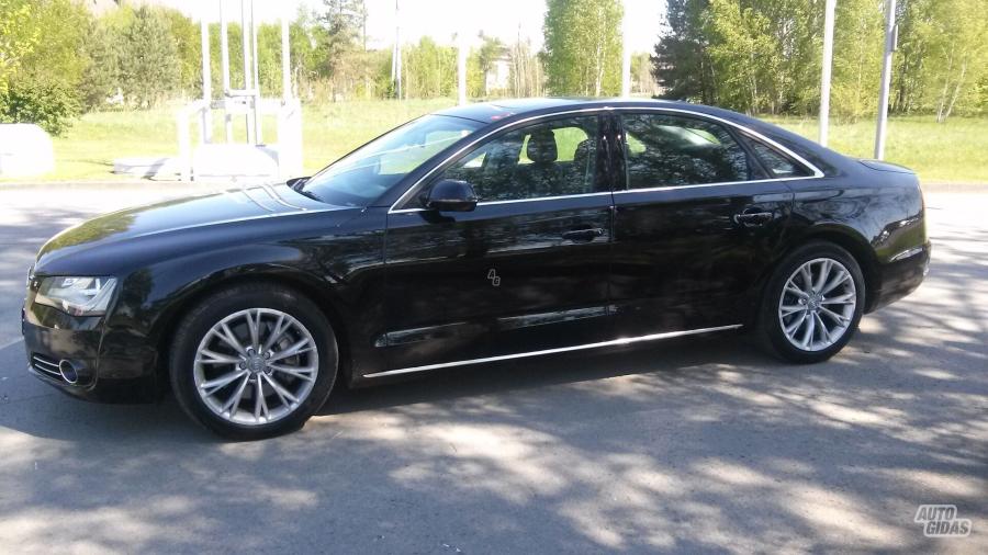 Black Audi A8 2013 in Taurage, with an engine capacity of 3.00 L and mileage of 271 thousand km for 11900 €, photo 6 on AUTOMOTO.COM.LV