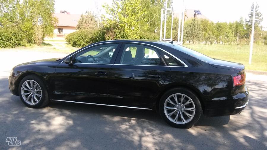 Black Audi A8 2013 in Taurage, with an engine capacity of 3.00 L and mileage of 271 thousand km for 11900 €, photo 7 on AUTOMOTO.COM.LV