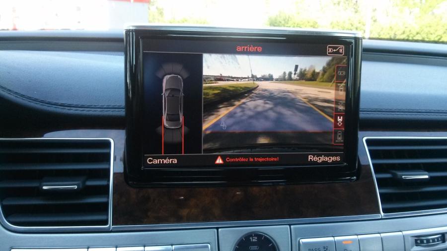 Black Audi A8 2013 in Taurage, with an engine capacity of 3.00 L and mileage of 271 thousand km for 11900 €, photo 24 on AUTOMOTO.COM.LV