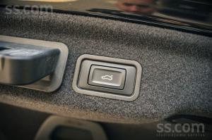 Melns Audi A8 2013 Rīga, ar dzinēja tilpumu 3.00 L un nobraukumu 0 tūkst. km par 19990 €, foto 28 vietnē AUTOMOTO.COM.LV