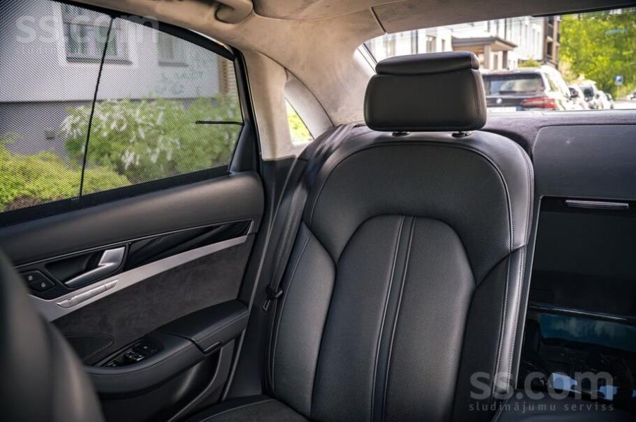 Melns Audi A8 2013 Rīga, ar dzinēja tilpumu 3.00 L un nobraukumu 0 tūkst. km par 19990 €, foto 30 vietnē AUTOMOTO.COM.LV