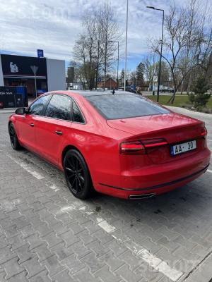 Black Audi A8 2013 in Riga, with an engine capacity of 3.00 L and mileage of 281 thousand km for 18000 €, photo 5 on AUTOMOTO.COM.LV