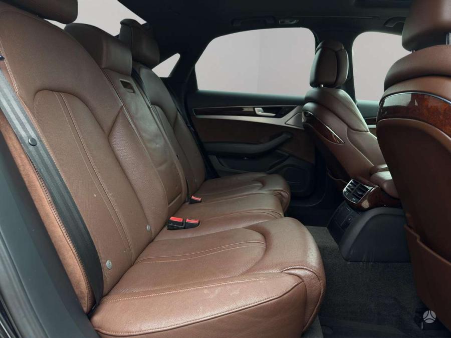 Melns Audi A8 2013 Kauņa, ar dzinēja tilpumu 3.00 L un nobraukumu 280 tūkst. km par 11799 €, foto 11 vietnē AUTOMOTO.COM.LV
