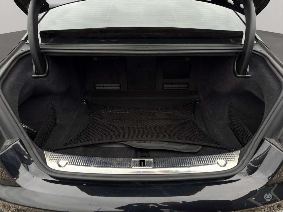 Melns Audi A8 2013 Kauņa, ar dzinēja tilpumu 3.00 L un nobraukumu 280 tūkst. km par 11799 €, foto 12 vietnē AUTOMOTO.COM.LV