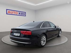 Black Audi A8 2013 in Kaunas, with an engine capacity of 3.00 L and mileage of 280 thousand km for 11799 €, photo 6 on AUTOMOTO.COM.LV