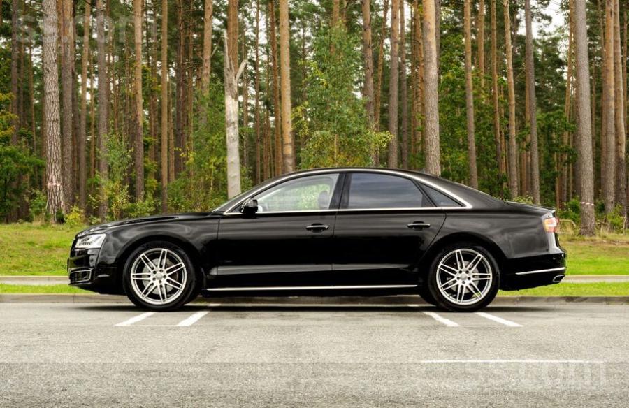 Melns Audi A8 2014 Rīga, ar dzinēja tilpumu 3.00 L un nobraukumu 333 tūkst. km par 18190 €, foto 4 vietnē AUTOMOTO.COM.LV