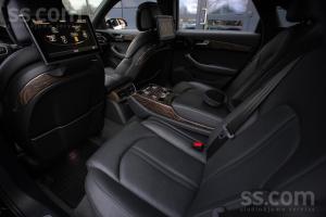 Black Audi A8 2014 in Riga, with an engine capacity of 4.20 L and mileage of 202 thousand km for 25000 €, photo  on AUTOMOTO.COM.LV