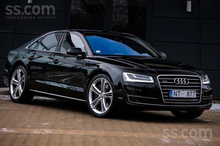 Black Audi A8 2014 in Riga, with an engine capacity of 4.20 L and mileage of 202 thousand km for 25000 €, photo 11 on AUTOMOTO.COM.LV