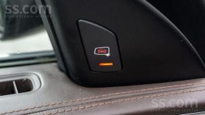 Melns Audi A8 2014 Rīga, ar dzinēja tilpumu 3.00 L un nobraukumu 333 tūkst. km par 17190 €, foto 31 vietnē AUTOMOTO.COM.LV
