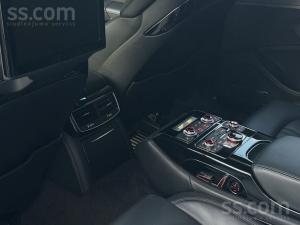 Black Audi A8 2014 in Jurmala, with an engine capacity of 3.00 L and mileage of 228 thousand km for 23800 €, photo 13 on AUTOMOTO.COM.LV