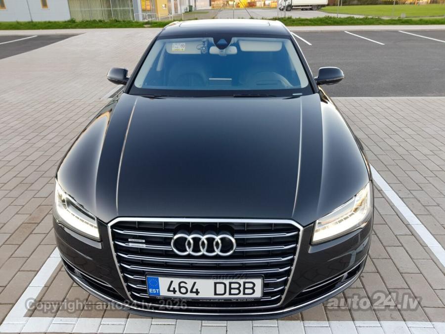 Black Audi A8 2014 in Tallinn, with an engine capacity of 4.20 L and mileage of 224 thousand km for 27500 €, photo 9 on AUTOMOTO.COM.LV