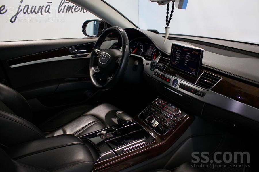 Melns Audi A8 2014 Rīga, ar dzinēja tilpumu 3.00 L un nobraukumu 262 tūkst. km par 17500 €, foto 20 vietnē AUTOMOTO.COM.LV