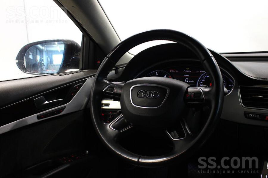 Melns Audi A8 2014 Rīga, ar dzinēja tilpumu 3.00 L un nobraukumu 262 tūkst. km par 17500 €, foto 27 vietnē AUTOMOTO.COM.LV