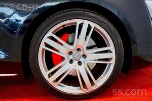 Melns Audi A8 2014 Rīga, ar dzinēja tilpumu 3.00 L un nobraukumu 262 tūkst. km par 17500 €, foto 33 vietnē AUTOMOTO.COM.LV