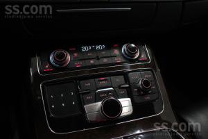 Black Audi A8 2014 in Riga, with an engine capacity of 3.00 L and mileage of 262 thousand km for 17500 €, photo 19 on AUTOMOTO.COM.LV