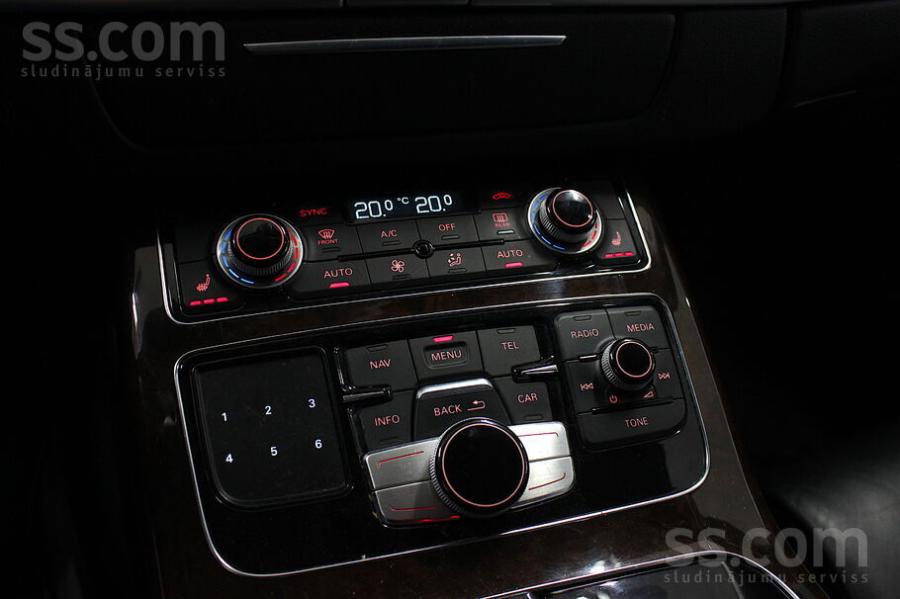 Black Audi A8 2014 in Riga, with an engine capacity of 3.00 L and mileage of 262 thousand km for 17500 €, photo 19 on AUTOMOTO.COM.LV