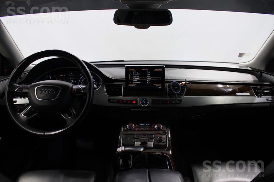 Black Audi A8 2014 in Riga, with an engine capacity of 3.00 L and mileage of 262 thousand km for 17500 €, photo 30 on AUTOMOTO.COM.LV