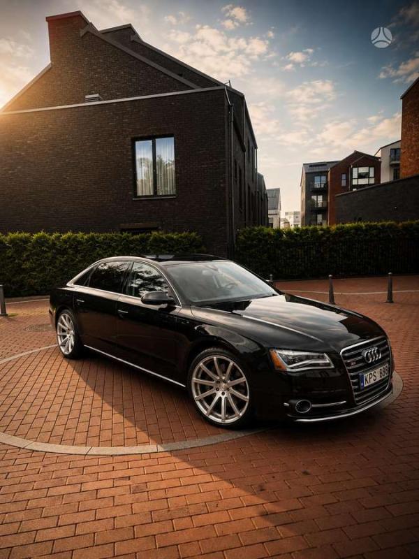 Black Audi A8 2014 in Vilnius, with an engine capacity of 3.99 L and mileage of 152 thousand km for 21000 €, photo 2 on AUTOMOTO.COM.LV