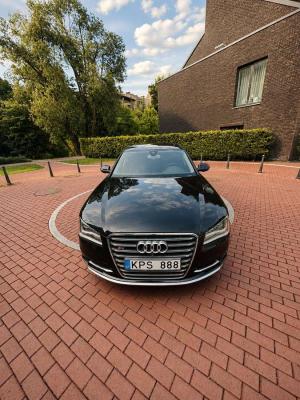 Black Audi A8 2014 in Vilnius, with an engine capacity of 3.99 L and mileage of 152 thousand km for 21000 €, photo 20 on AUTOMOTO.COM.LV