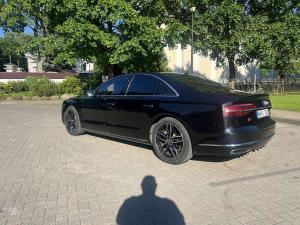 Melns Audi A8 2014 Jonava, ar dzinēja tilpumu 3.00 L un nobraukumu 283 tūkst. km par 24000 €, foto 4 vietnē AUTOMOTO.COM.LV