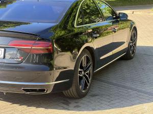 Melns Audi A8 2014 Jonava, ar dzinēja tilpumu 3.00 L un nobraukumu 283 tūkst. km par 24000 €, foto 9 vietnē AUTOMOTO.COM.LV