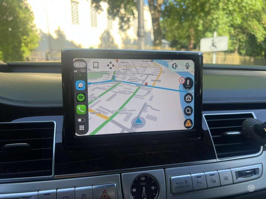 Melns Audi A8 2014 Jonava, ar dzinēja tilpumu 3.00 L un nobraukumu 283 tūkst. km par 24000 €, foto 26 vietnē AUTOMOTO.COM.LV