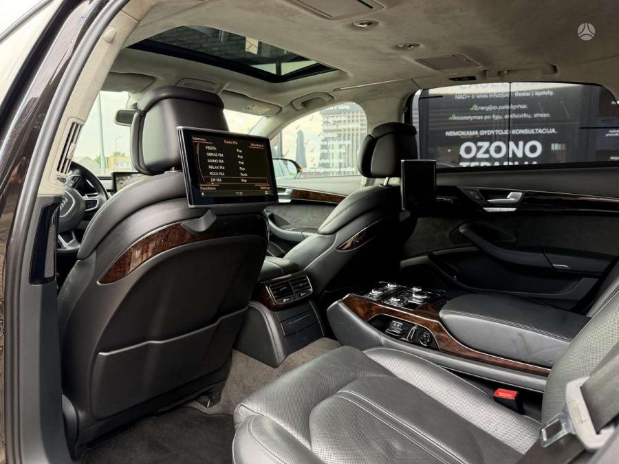 Melns Audi A8 2014 Kauņa, ar dzinēja tilpumu 3.00 L un nobraukumu 177 tūkst. km par 23500 €, foto 4 vietnē AUTOMOTO.COM.LV