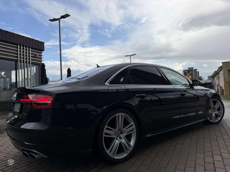Melns Audi A8 2014 Kauņa, ar dzinēja tilpumu 3.00 L un nobraukumu 177 tūkst. km par 23500 €, foto 12 vietnē AUTOMOTO.COM.LV